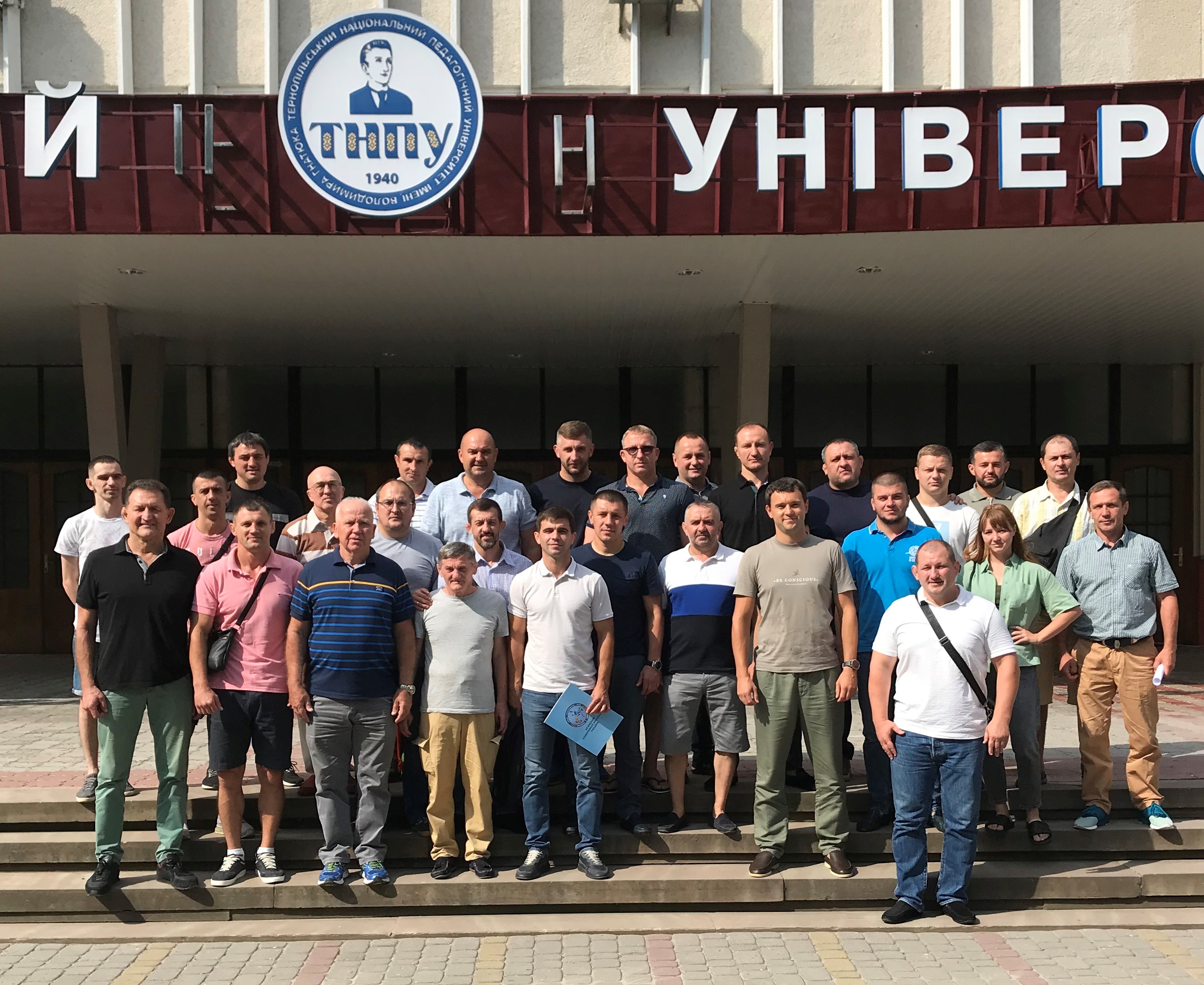 В ТНПУ ім. В. Гнатюка відбулася зустріч тренерів з керівництвом ...